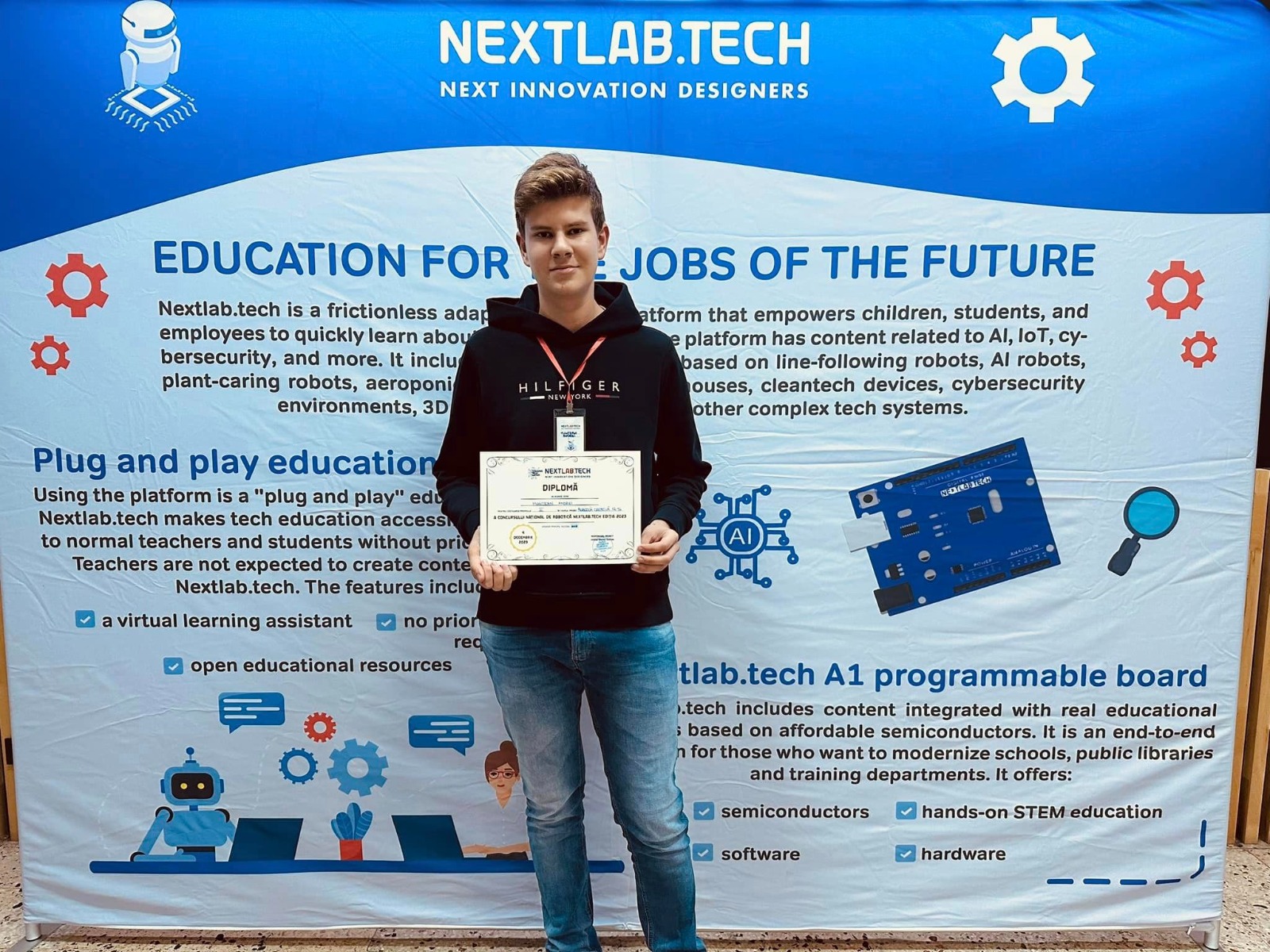 Performanță! Un elev de la Brediceanu, premiant la faza națională a concursului NextLab ...